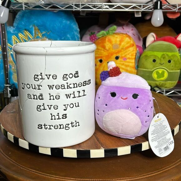 Squishmallows | Toys | Viethe Mixed Berry Smoothie Squishmallow 5 Nwt ...